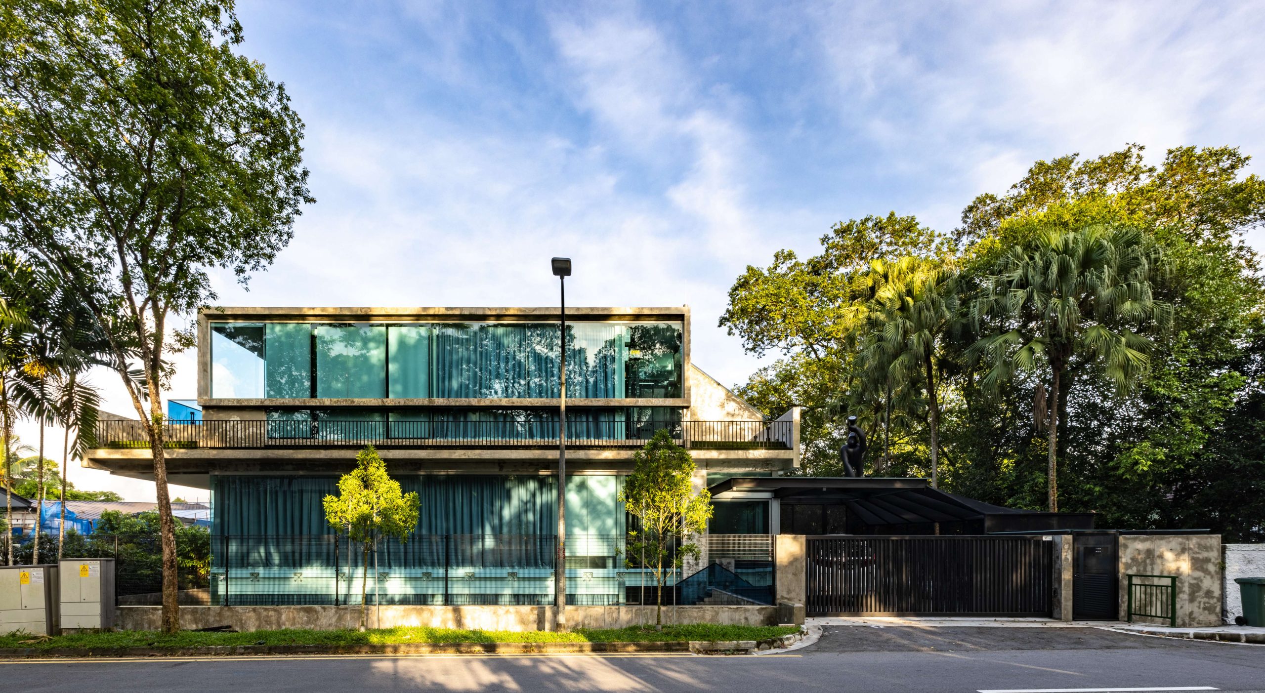 The Box House – Edmund Ng Architects
