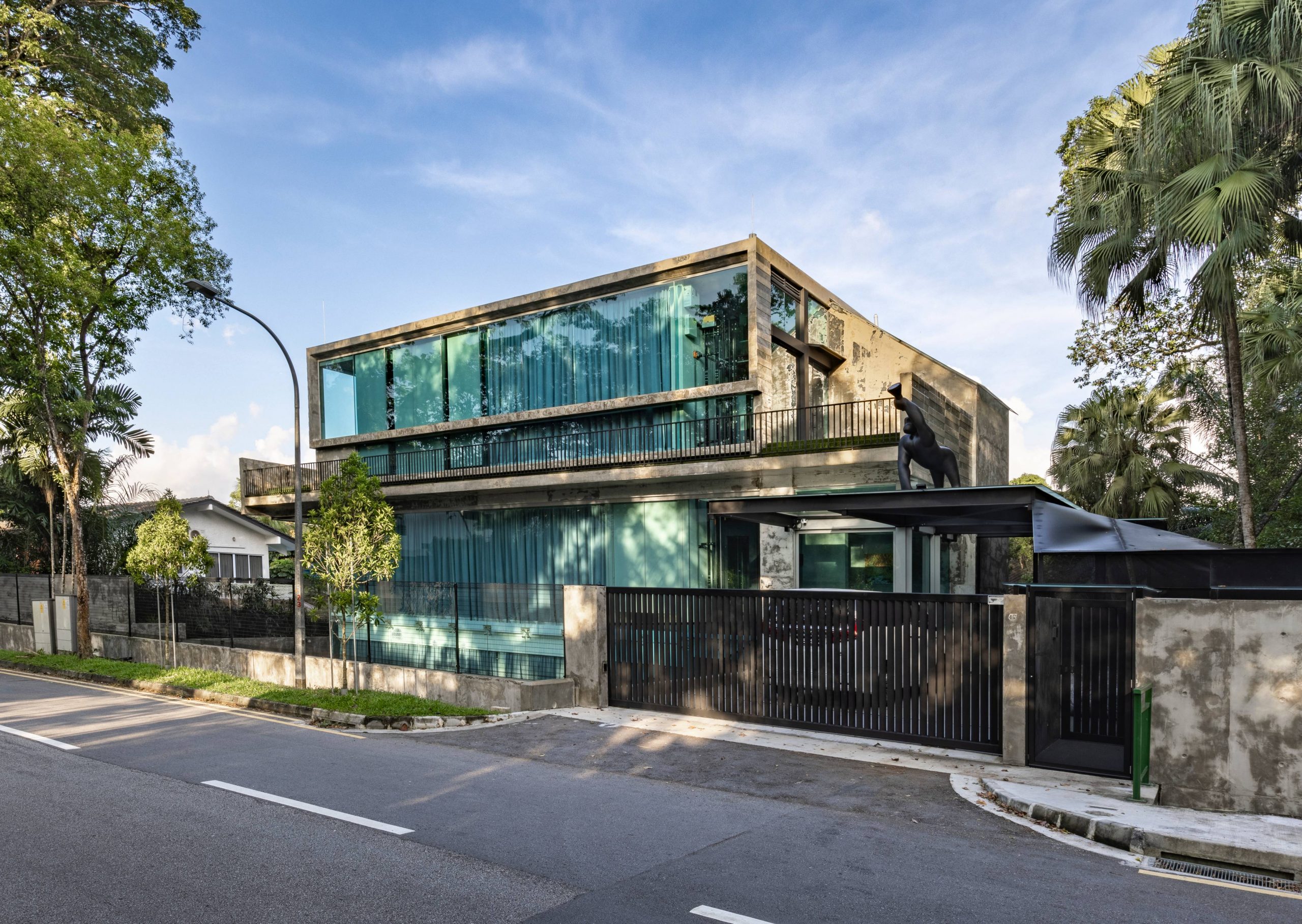 The Box House – Edmund Ng Architects