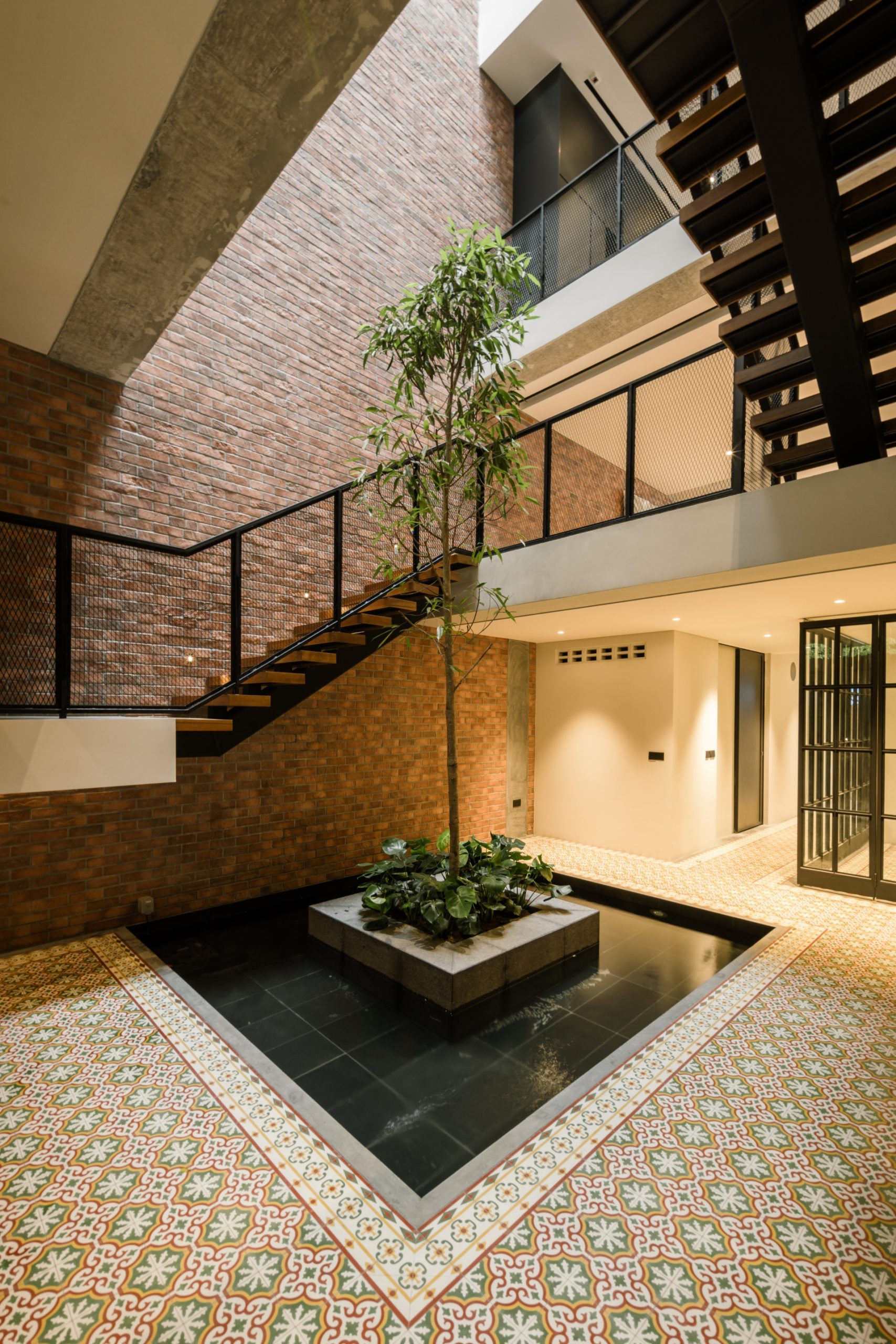 Layer House – Edmund Ng Architects