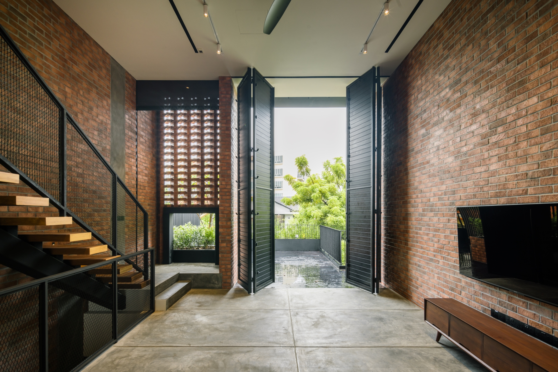 Layer House – Edmund Ng Architects