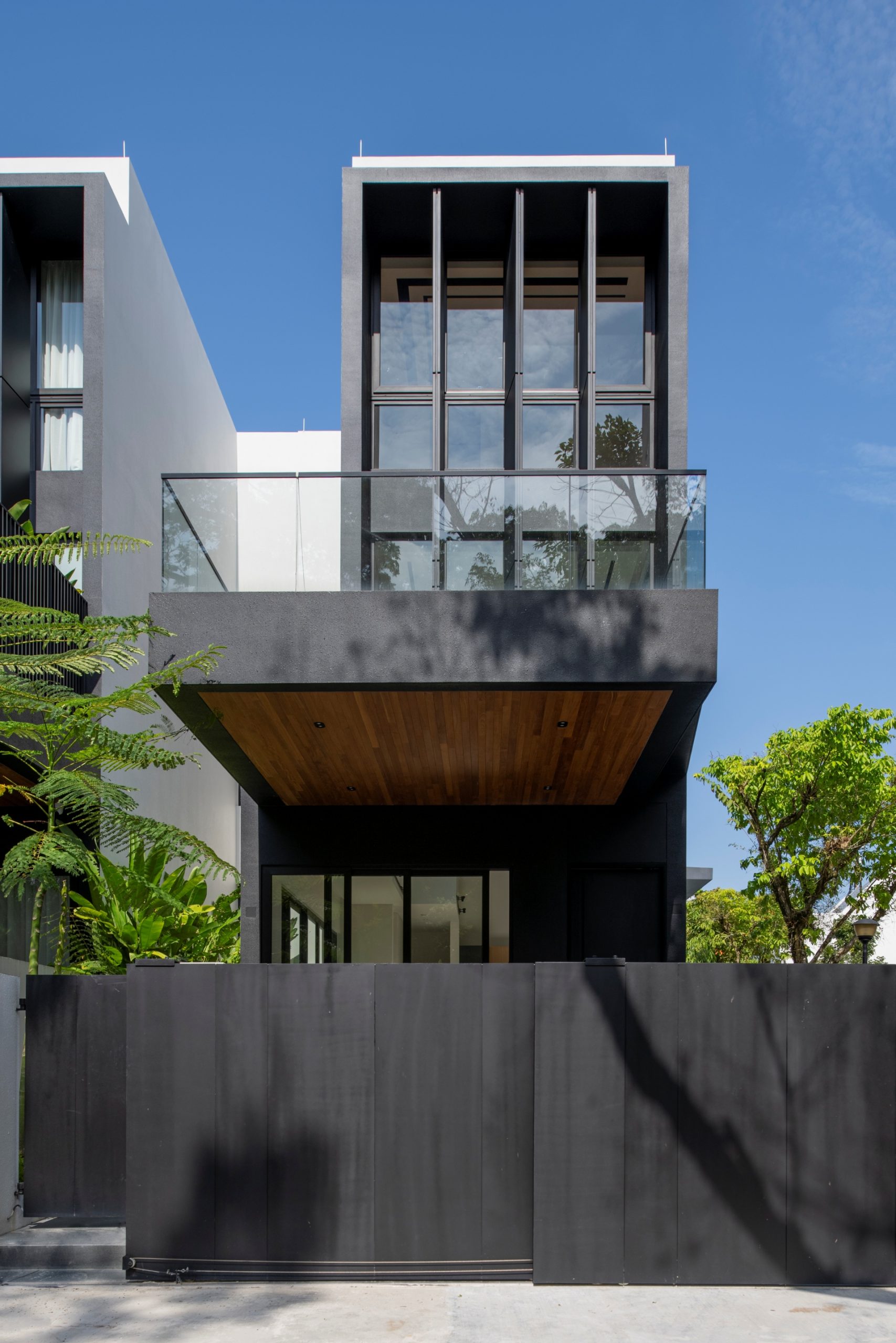 SIX AVENUE – Edmund Ng Architects