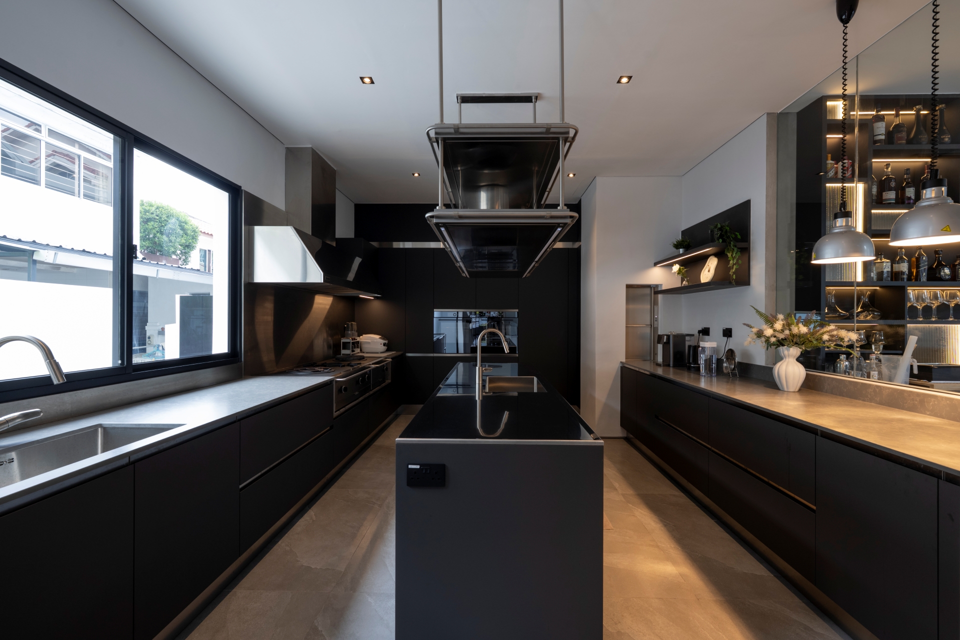 SQUARE HOUSE – Edmund Ng Architects